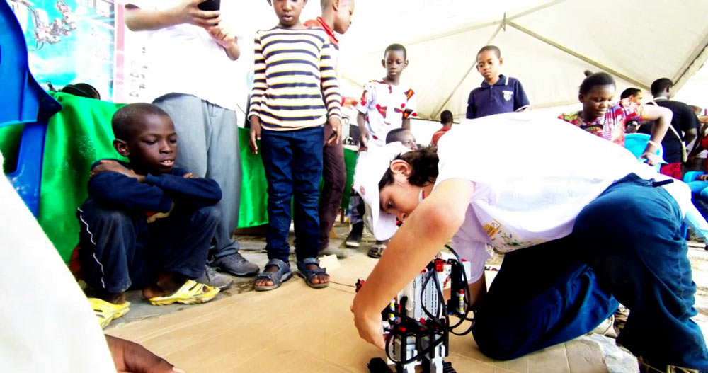 Festival des sciences à Bamako : Des élèves à l’école de la Robotique ...